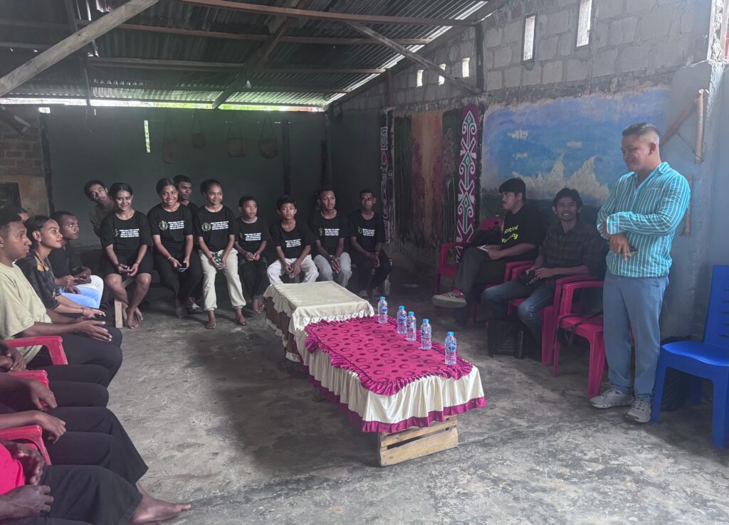 Kick-Off Program Studi Kolektif Sanggar Klabra Raya di Sorong, Papua ...